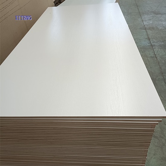 Melamine plywood